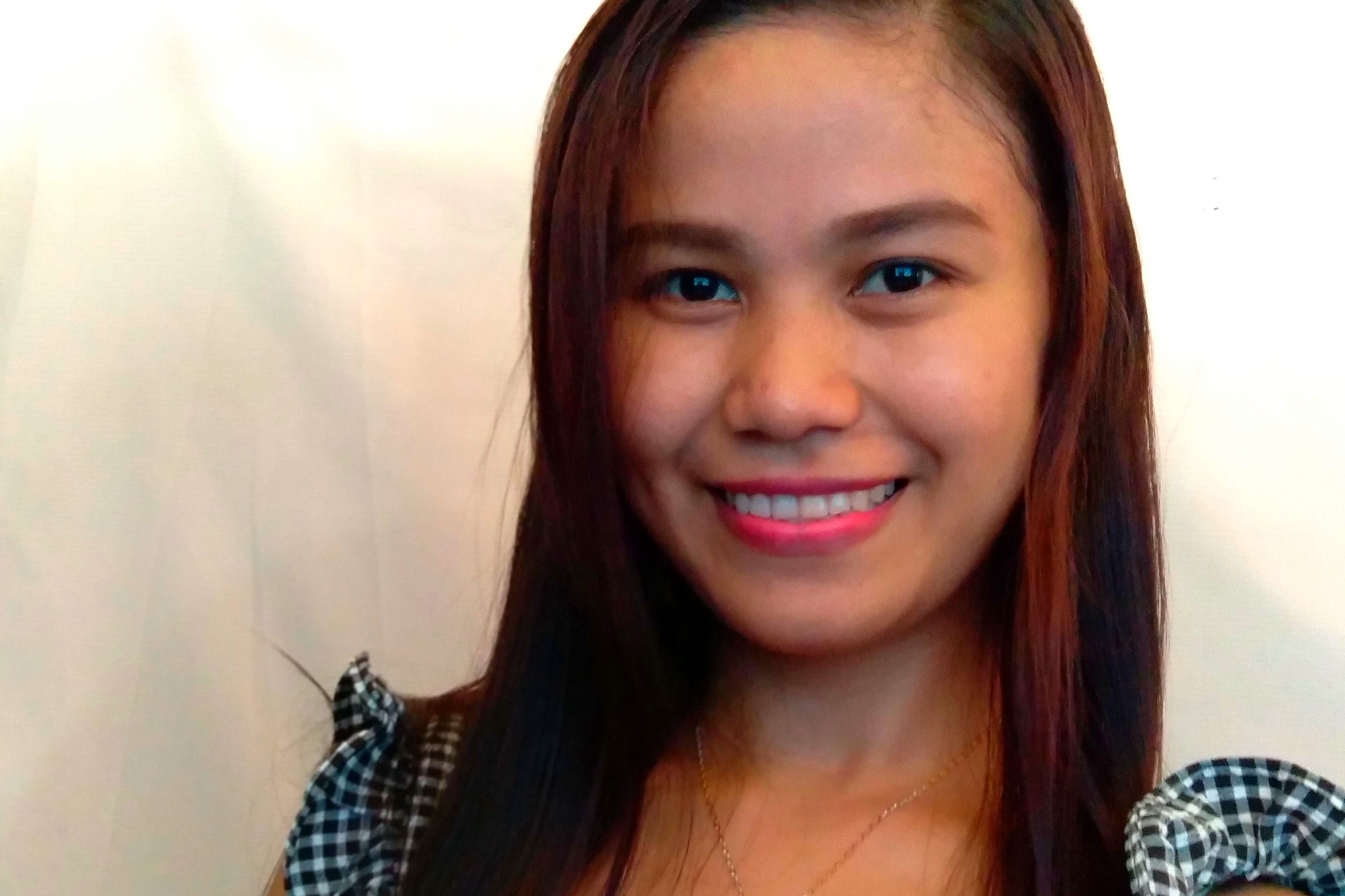Anna Lumpas | Longing 2021 | Sold - drybrush Philippine Art Gallery